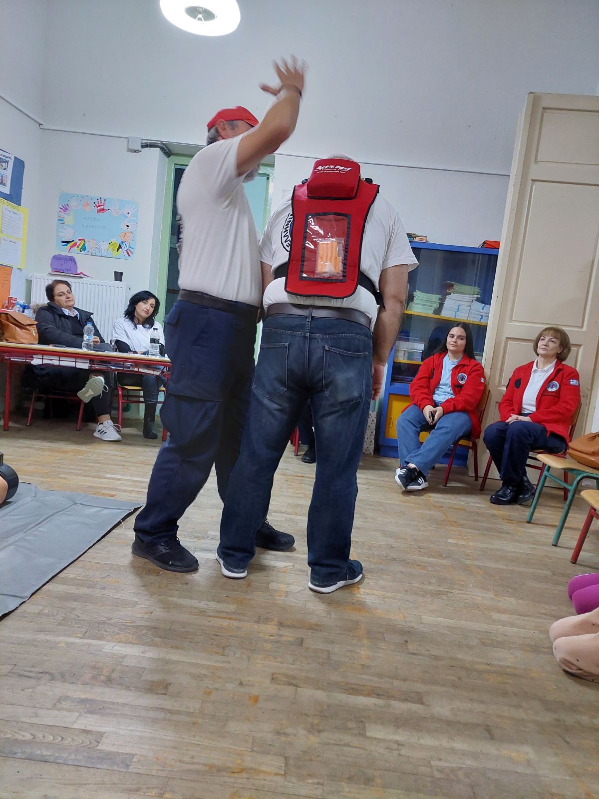 Σεμινάριο Πρώτων Βοηθειών στο 1ο Δημοτικό Σχολείο Αγιάς - Χώρα Αγιά