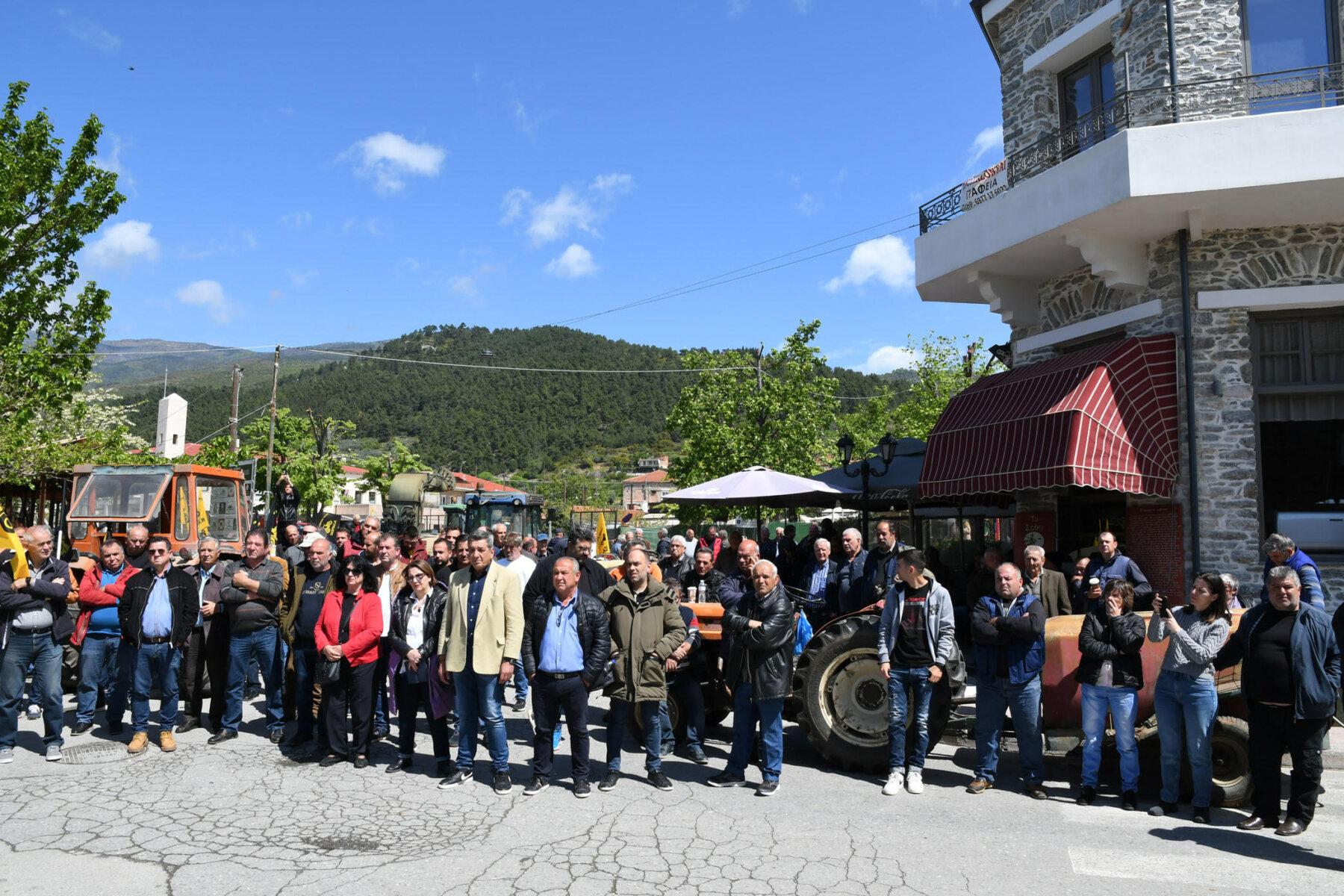 Παναγιώτης Νταής από το αγροτικό συλλαλητήριο της Αγιάς: «Αποζημιώσεις ...