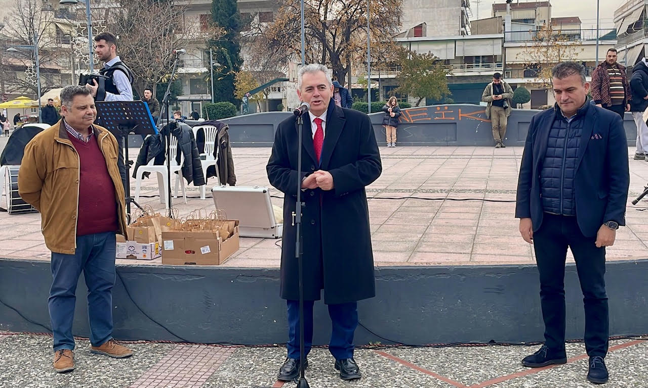 Στη Γουρουνοχαρά της Φιλιππούπολης ο Μάξιμος Χαρακόπουλος - Χώρα Αγιά